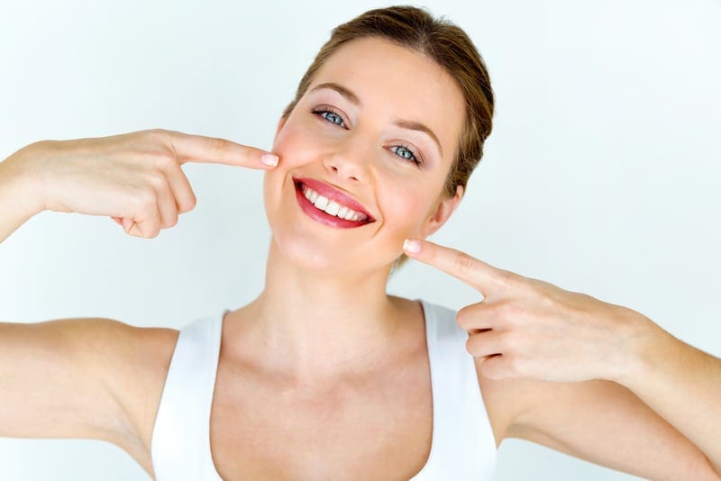 Put Your Best Face Forward With These Smile-Enhancing Makeup Tips ...